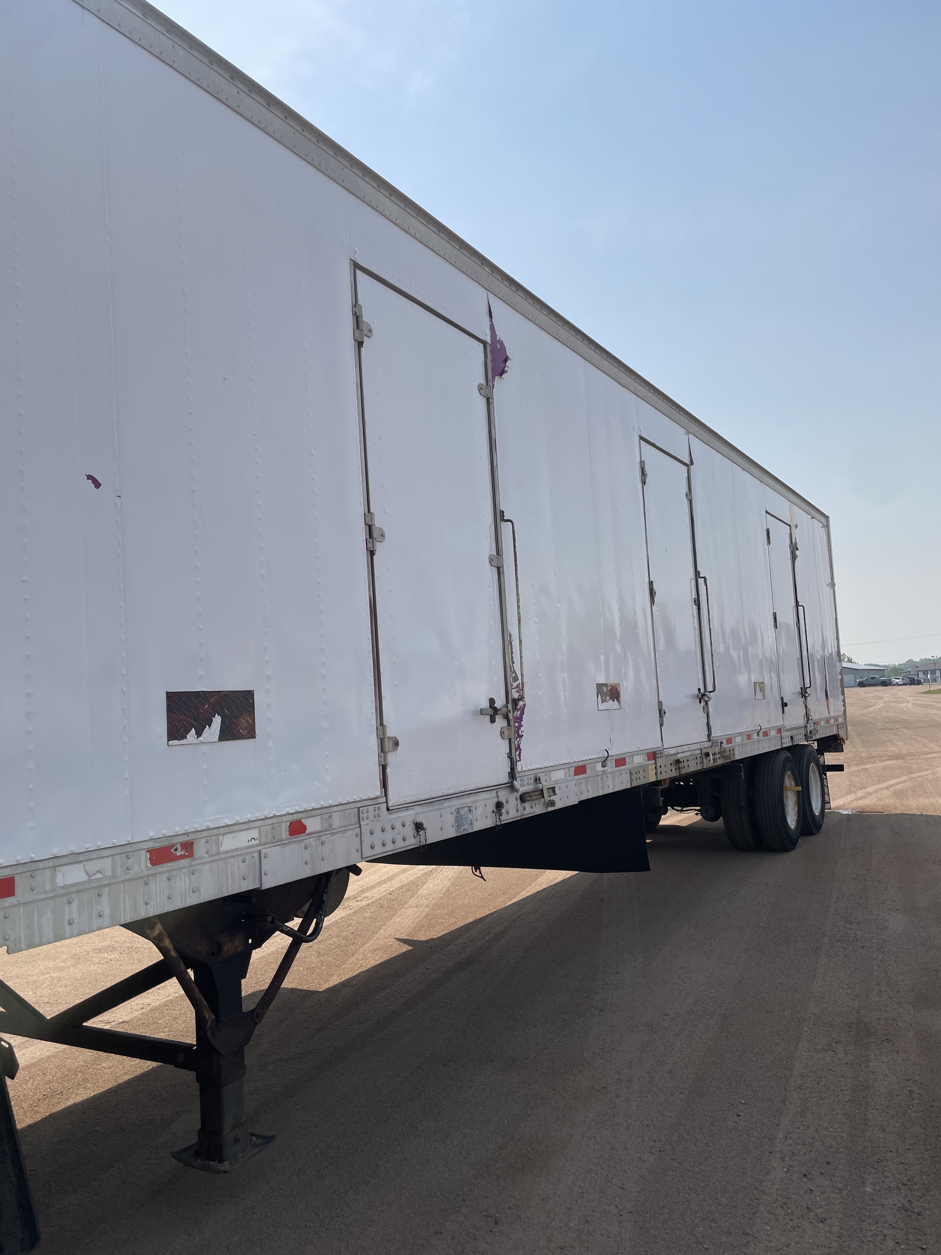48 Foot Refrigerated Trailer Rental (BT-4448) | BT-4448 | BTRAC