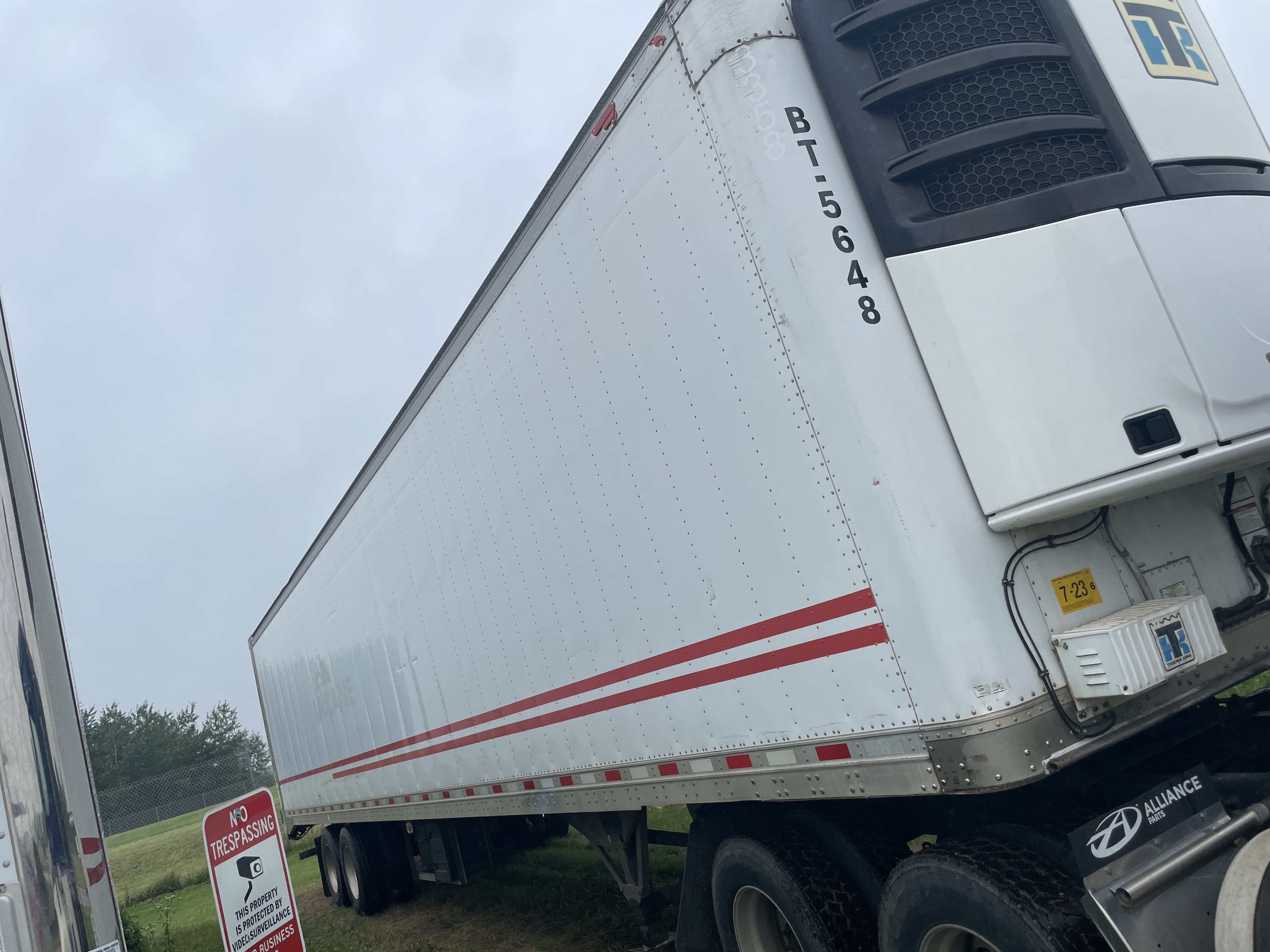 48 Foot Refrigerated Trailer Rental (BT-5648) | BT-5648 | BTRAC